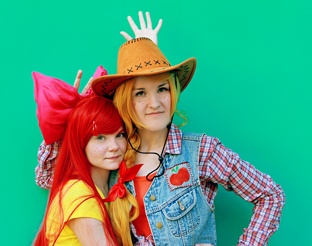 #603914 - safe, artist:zach-kun, apple bloom, applejack, human, cosplay ...