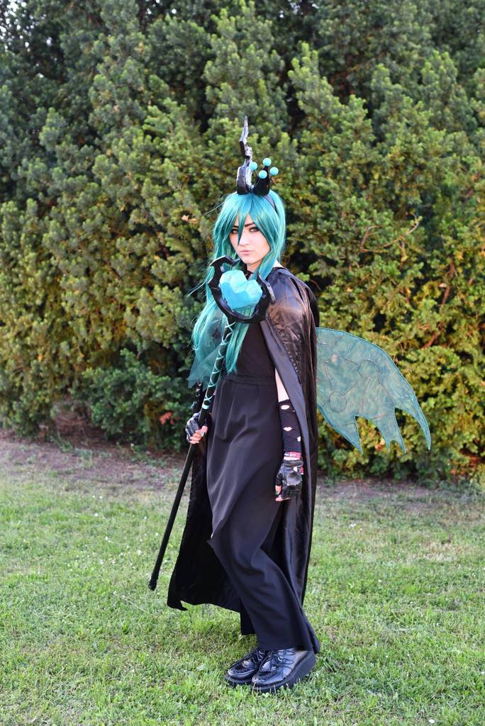 #1507685 - safe, artist:kaihyakuya, queen chrysalis, human, clothes ...