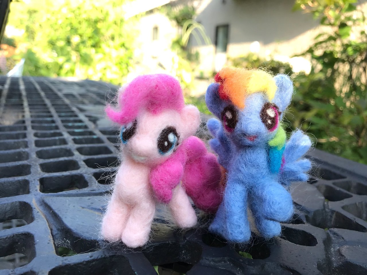 #1862368 - safe, artist:prr_hmhm, pinkie pie, rainbow dash, earth pony, pegasus, pony, duo ...