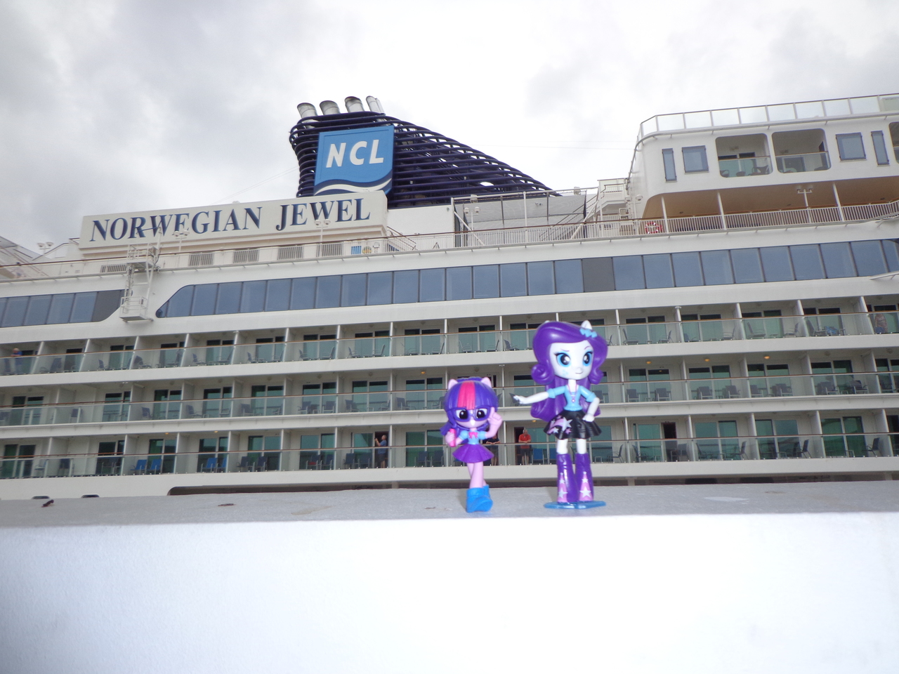 #1676908 - safe, rarity, twilight sparkle, equestria girls, g4, cruise ...