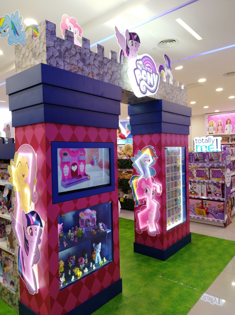 #1759936 - safe, photographer:horsesplease, fluttershy, pinkie pie ...