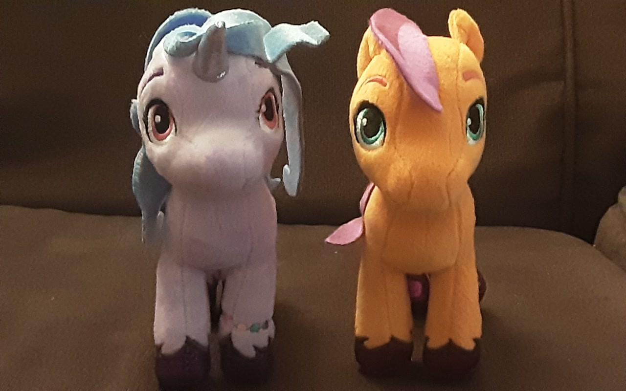 #2684872 - safe, izzy moonbow, sunny starscout, earth pony, pony ...