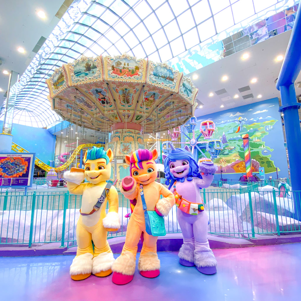 #3012033 - safe, hitch trailblazer, izzy moonbow, rainbow dash, sunny ...