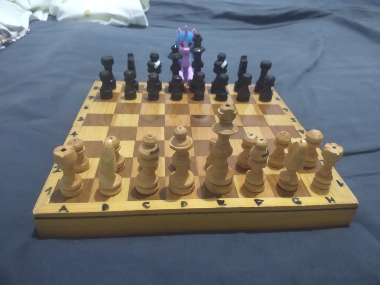 #3548195 - safe, izzy moonbow, pony, unicorn, g5, chess, female, horn ...