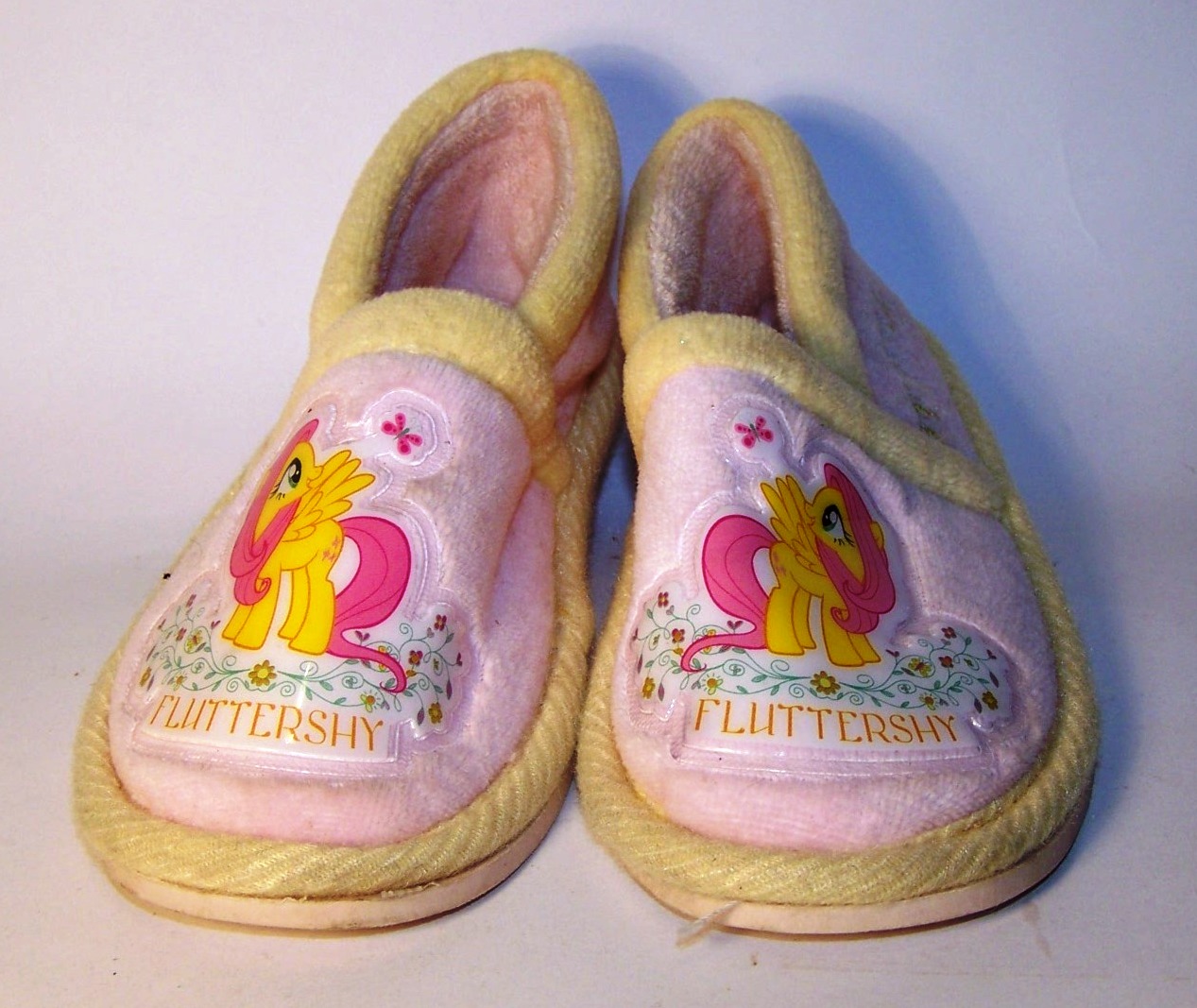 #1656336 - safe, fluttershy, butterfly, pegasus, pony, clothes, female ...