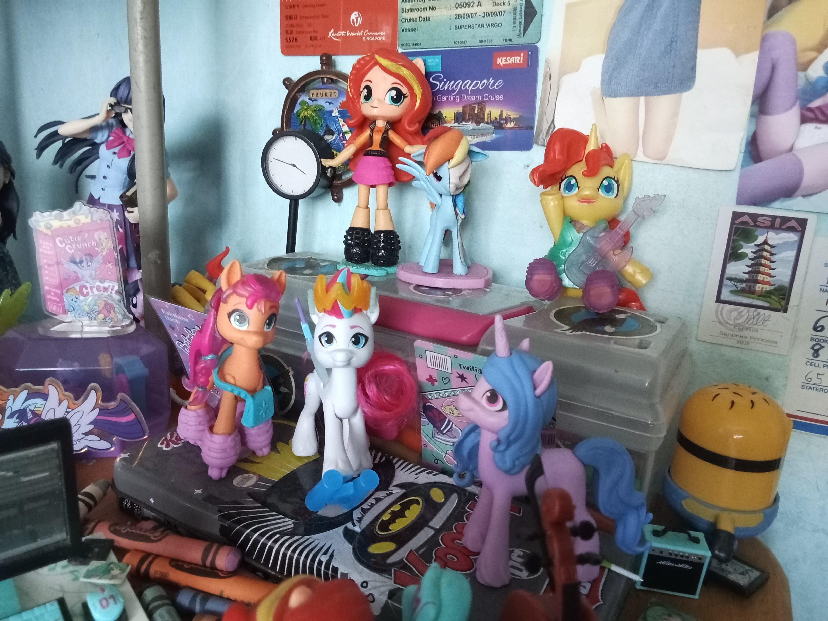 #3512914 - suggestive, fluttershy, izzy moonbow, rainbow dash, sci-twi ...