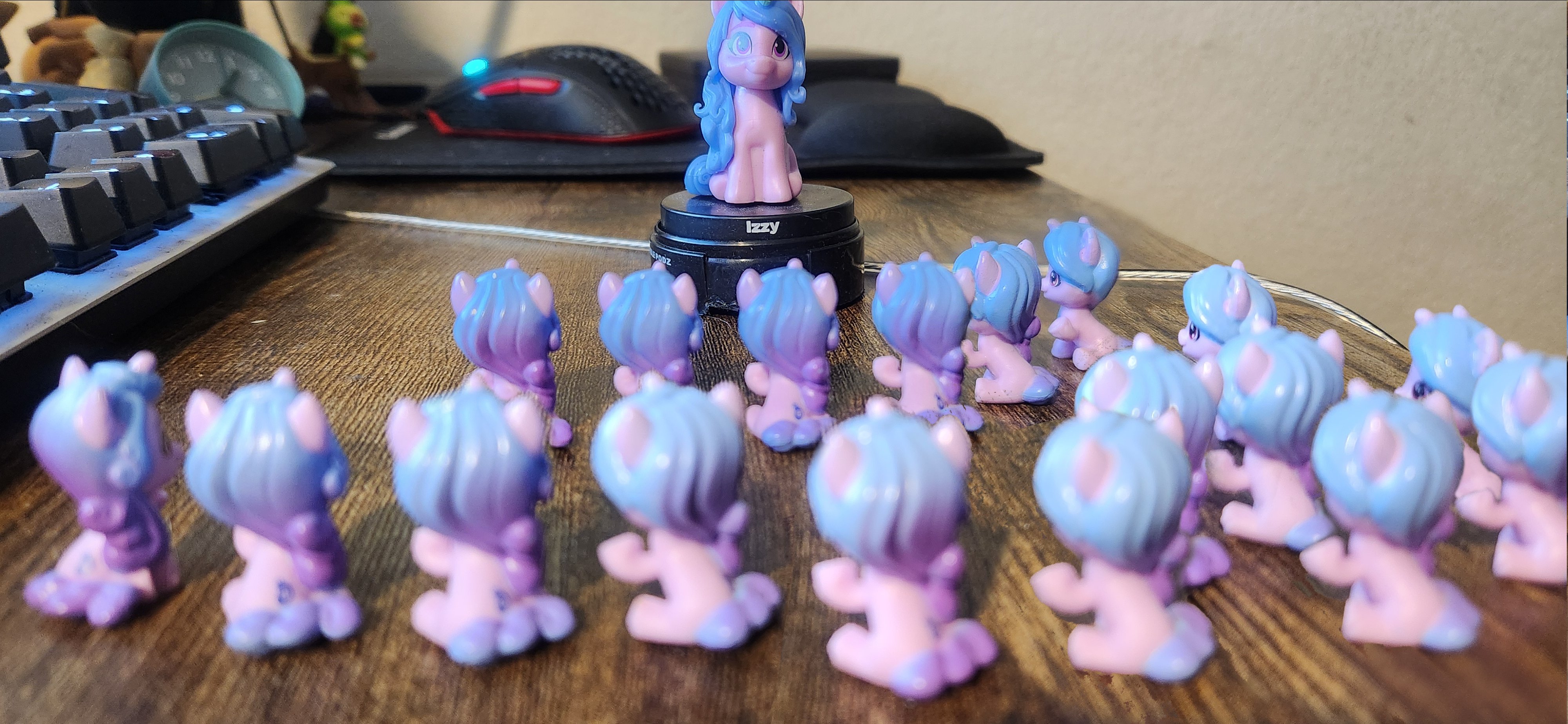 #3549052 - safe, photographer:llamalauncher, izzy moonbow, pony ...